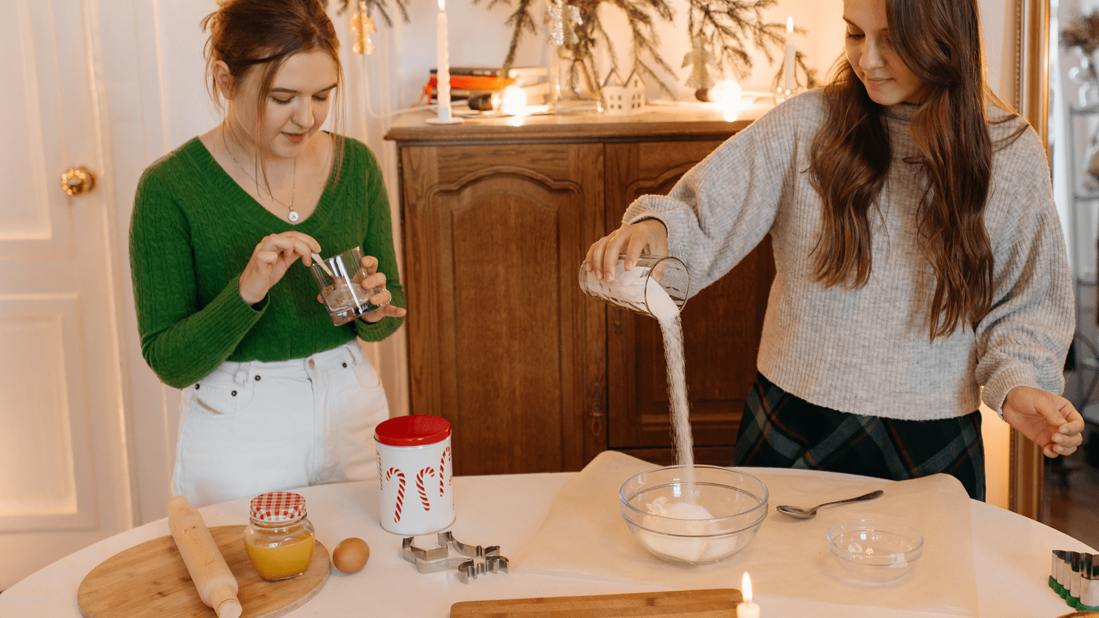 10 Fun and Simple Holiday Baking Recipes - CollegiateParent
