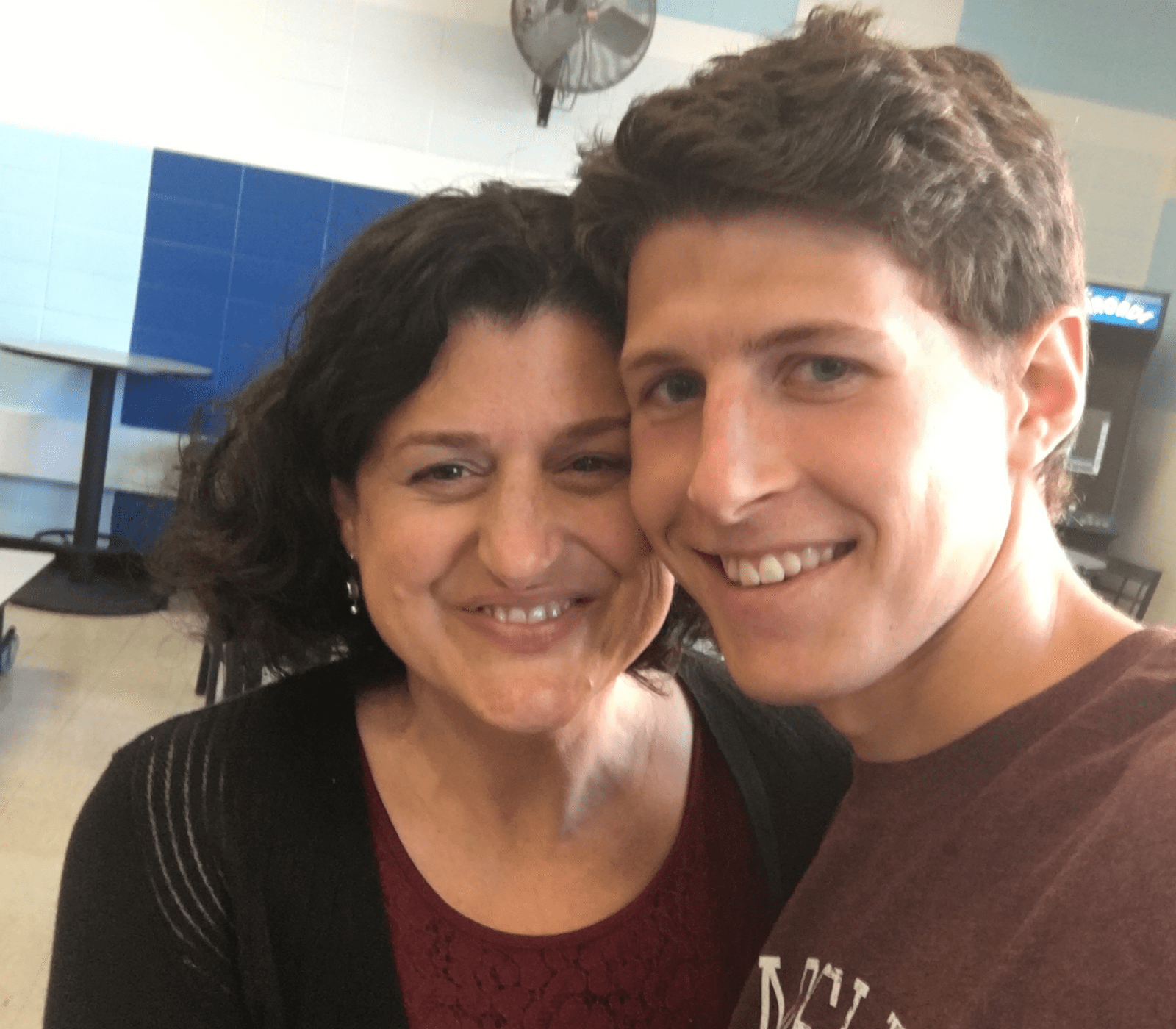 Shari Bender's Instagram, Twitter & Facebook on IDCrawl